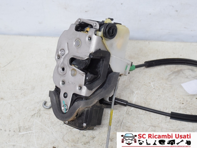 Serratura Posteriore Destra Chevrolet Orlando 13579566 | SC Ricambi Usati